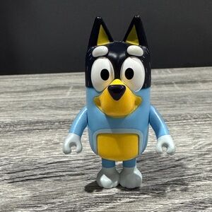 Bluey | Toys | Bluey Bandit Heeler Action Figure Collectible Toy Figure ...